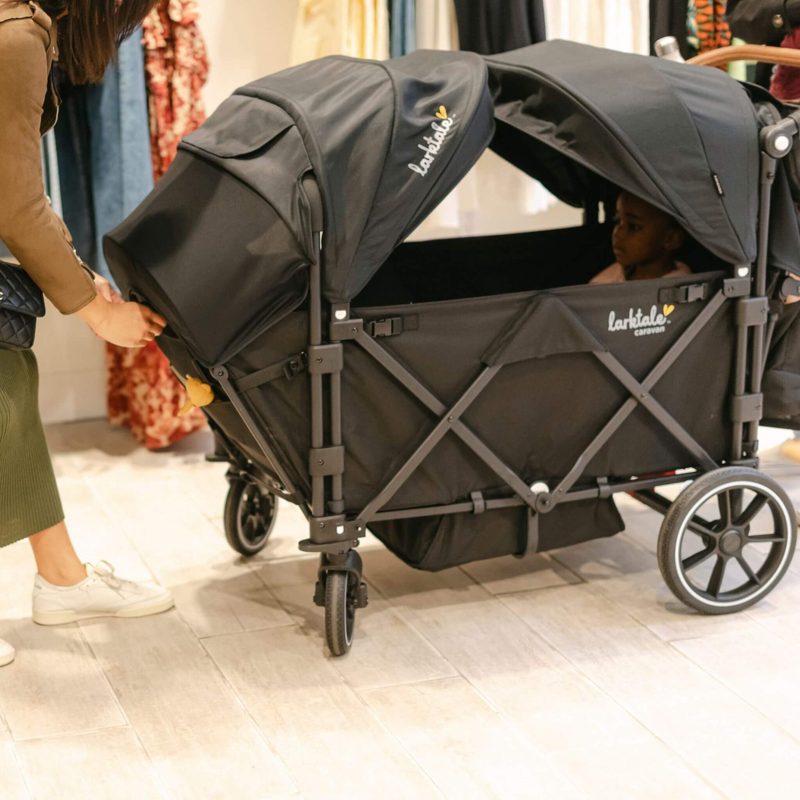 Larktale caravan™ Quad | Widest 4 Seat Pram Wagon | Pragon